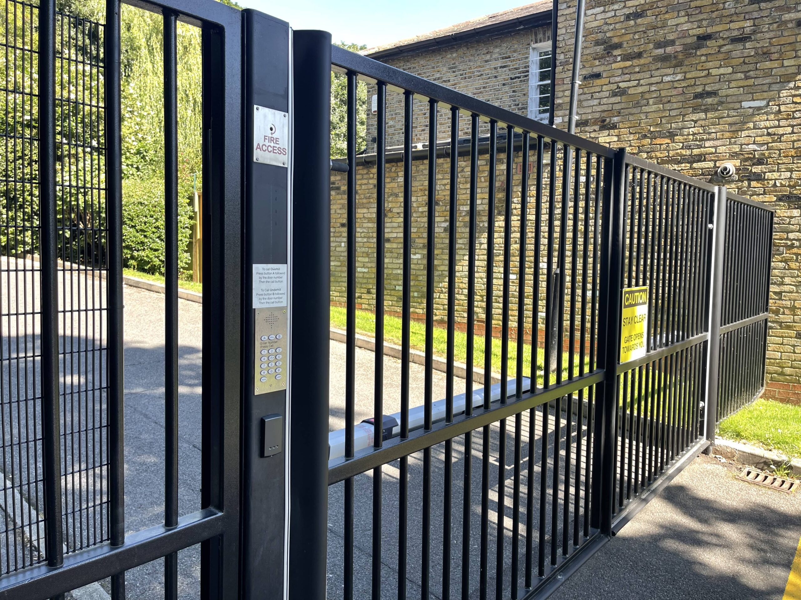 Electric Gate Security Benefits – Smart Protection for Your Property
