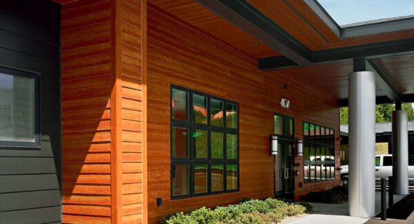 Mastering Cladding Top Installation Techniques | Globus Gates